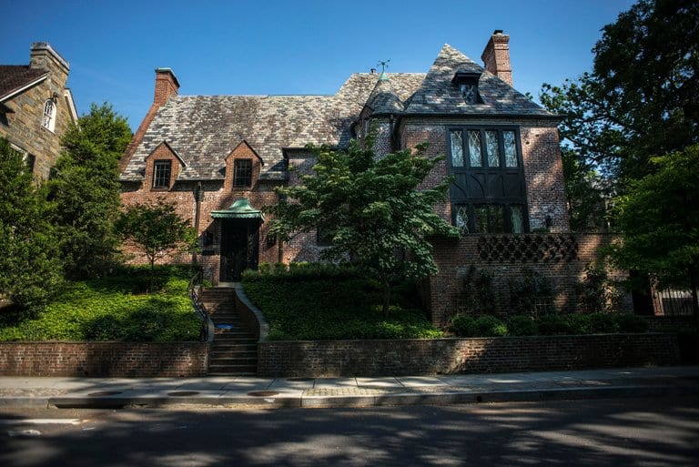 Obama's New Home - MSM Luxury Estates